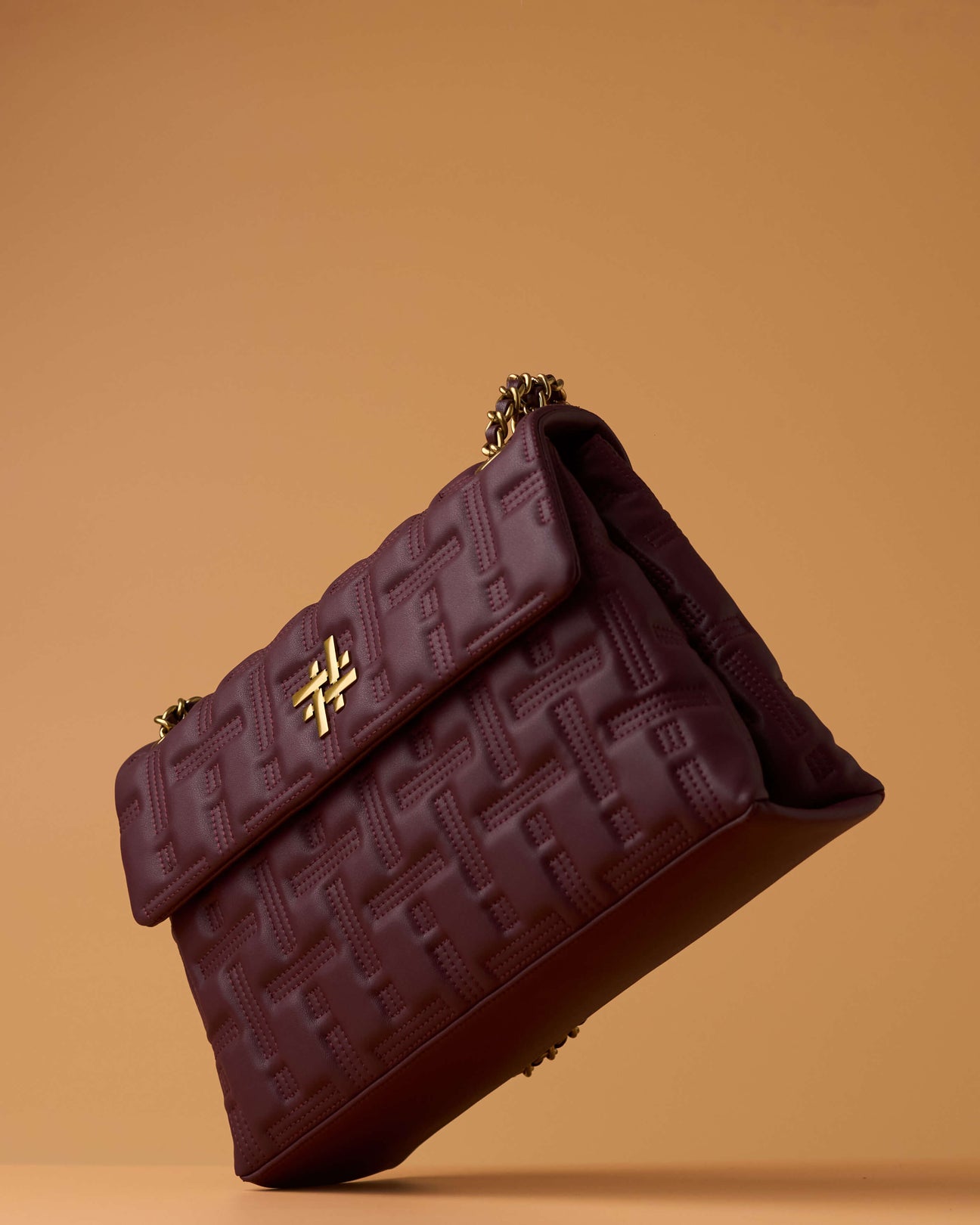 ZOYA FLAP BAG IN BURGUNDY (LARGE) – Outlash brand
